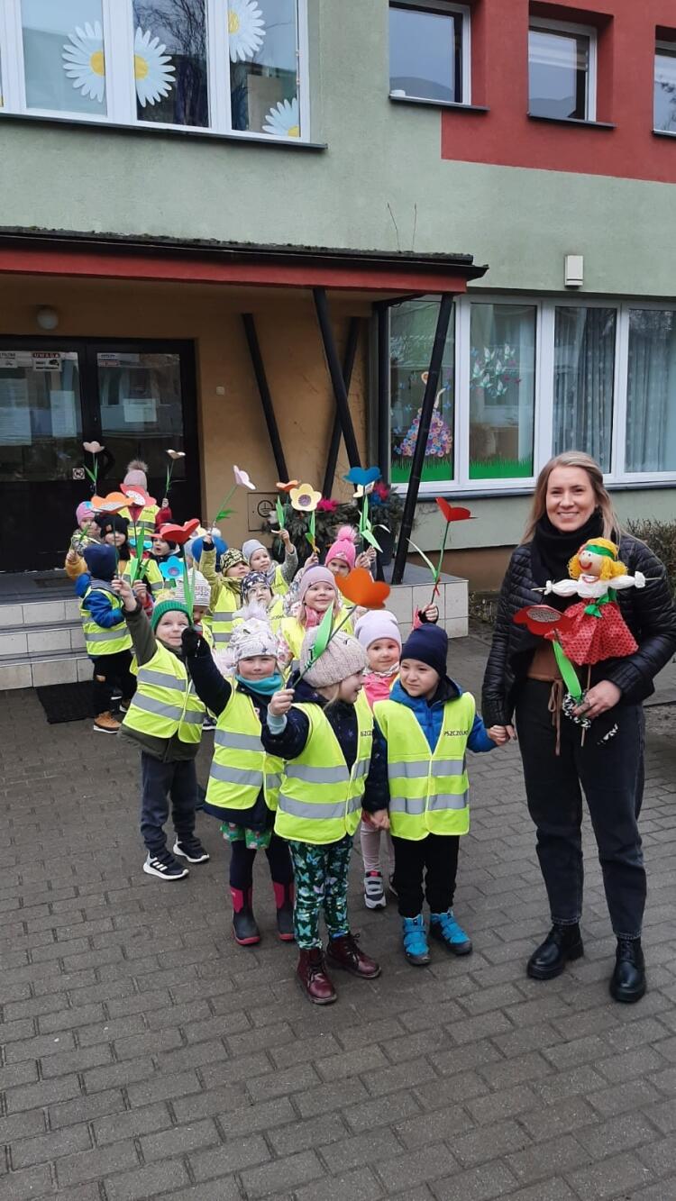 POWITANIE WIOSNY (PROGRAM EDUKACJI PRZYRODNICZEJ) - Szkoła Podstawowa ...