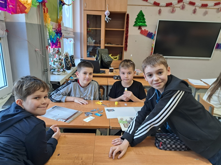 Zajęcia kształtujące kreatywność Klasa 4a - Szkoła Podstawowa nr 2 w ...